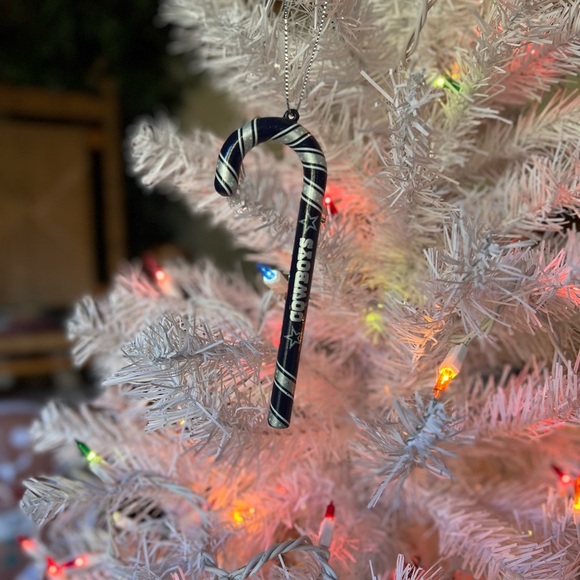NFL | Holiday | Vintage Nfl Dallas Cowboys Candycane Christmas Ornament ...